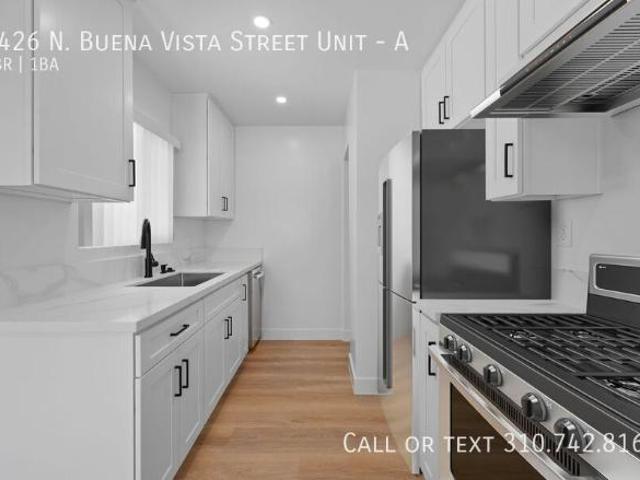 1 Br, 1 bath, Condo 2426 N Buena Vista Street Unit