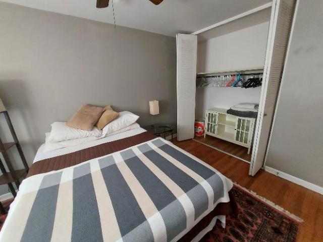 1 Br, 1 bath, Condo 2420 Sunset Rd