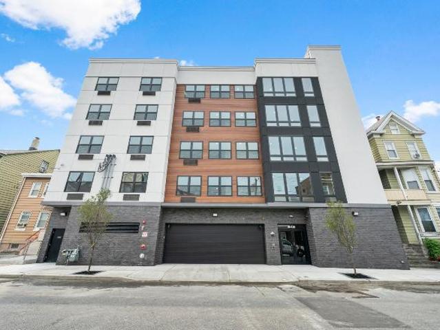 1 Br, 1 bath, Condo 242 Spring St
