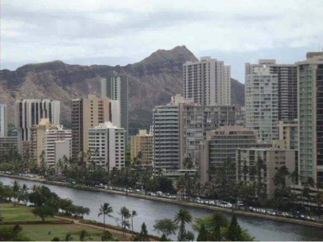 1 Br, 1 bath, Condo 2444 Hihiwai St