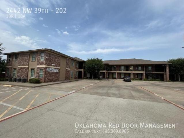 1 Br, 1 bath, Condo 2442 NW 39th