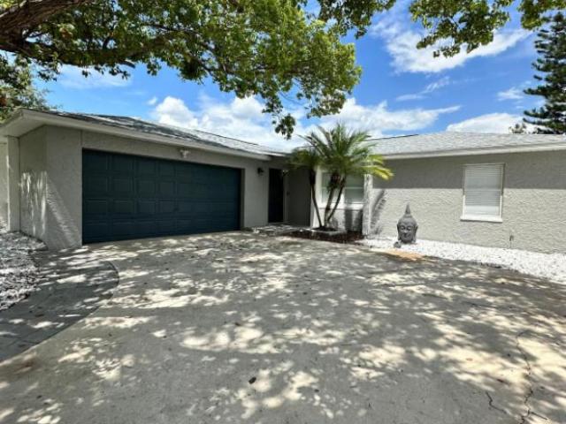 1 Br, 1 bath, Condo 2453 Sable Dr