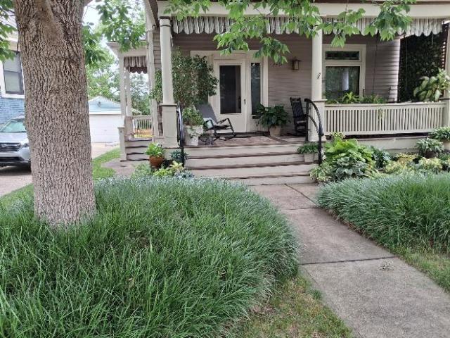 1 Br, 1 bath, Condo 2461 Fairview Ave