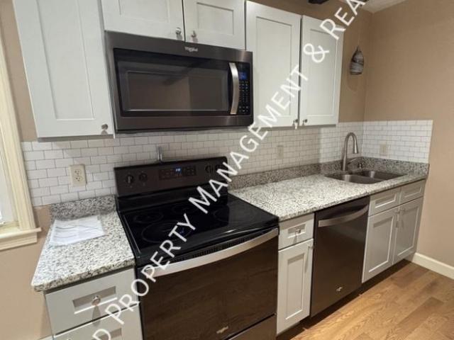 1 Br, 1 bath, Condo 246 Mendon Rd