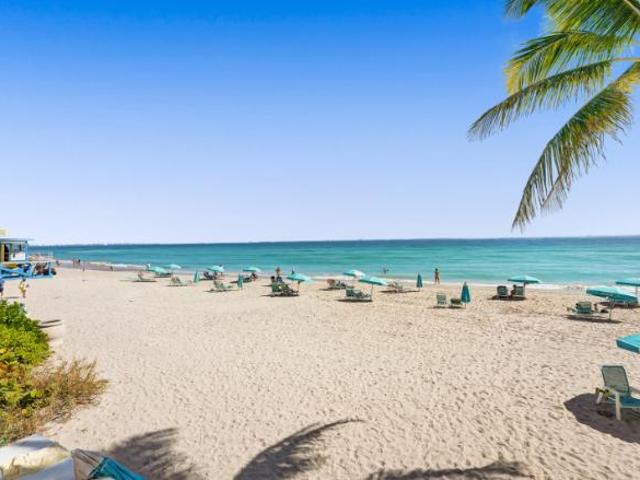 1 Br, 1 bath, Condo 2501 S Ocean Dr