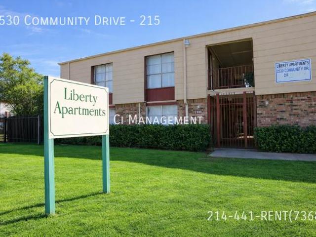 1 Br, 1 bath, Condo 2530 Community Drive