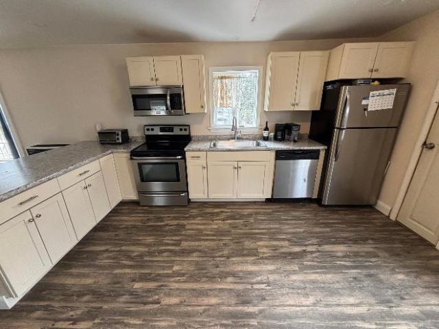 1 Br, 1 bath, Condo 253 Lisbon St