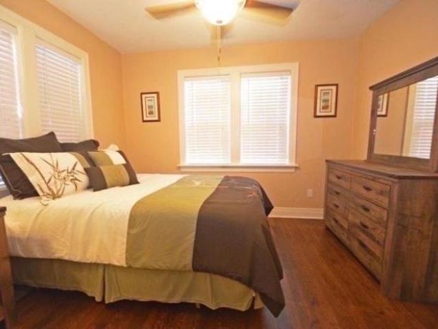1 Br, 1 bath, Condo 2545454 Spring St
