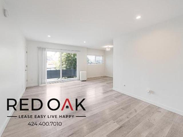 1 Br, 1 bath, Condo 254 S Normandie Ave