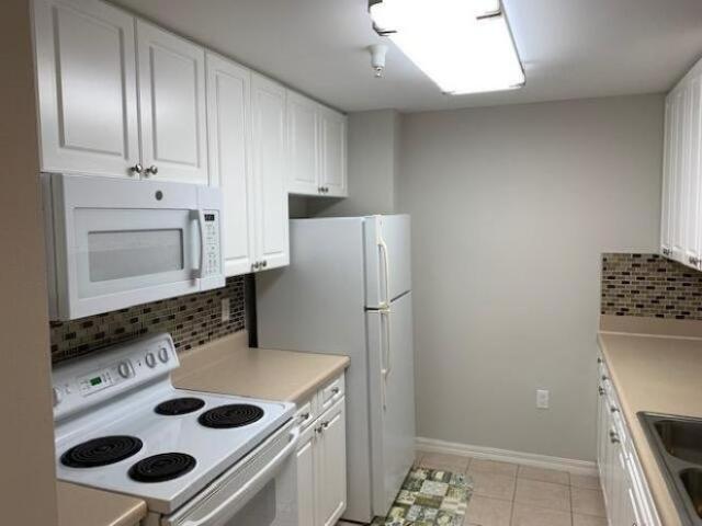 1 Br, 1 bath, Condo 255 Evernia Street