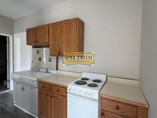 1 Br, 1 bath, Condo 25 Winter St