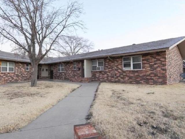 1 Br, 1 bath, Condo 2611 6th Ave