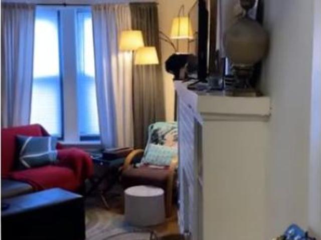 1 Br, 1 bath, Condo 2612 West Gunnison St