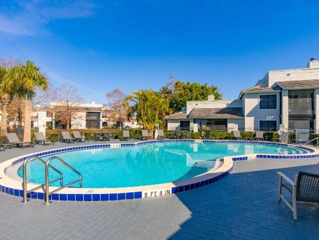1 Br, 1 bath, Condo 2639 Granada Bay Dr