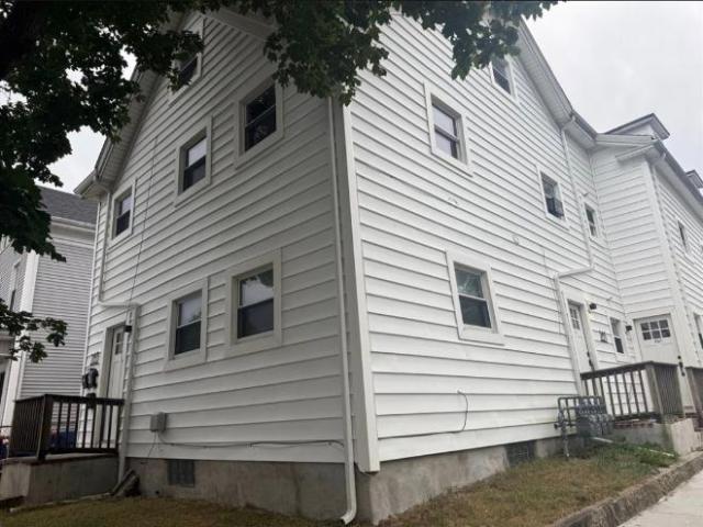 1 Br, 1 bath, Condo 263 Acushnet Ave