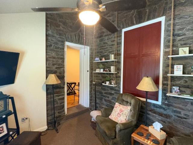 1 Br, 1 bath, Condo 266 Shelmire St