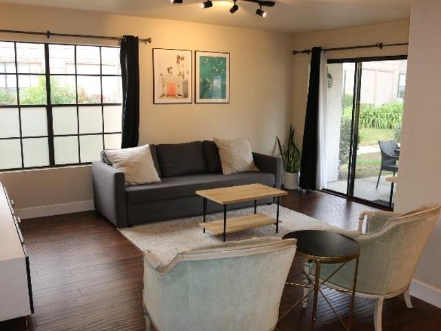 1 Br, 1 bath, Condo 26701 Quail Creek