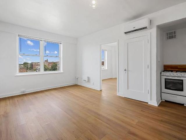 1 Br, 1 bath, Condo 26 E 14th St