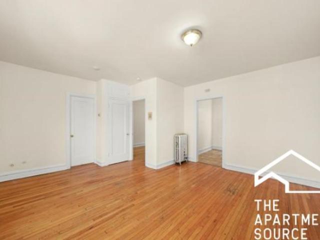 1 Br, 1 bath, Condo 2706 N Spaulding Ave
