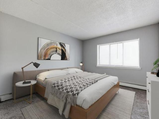 1 Br, 1 bath, Condo 2701 Madison St