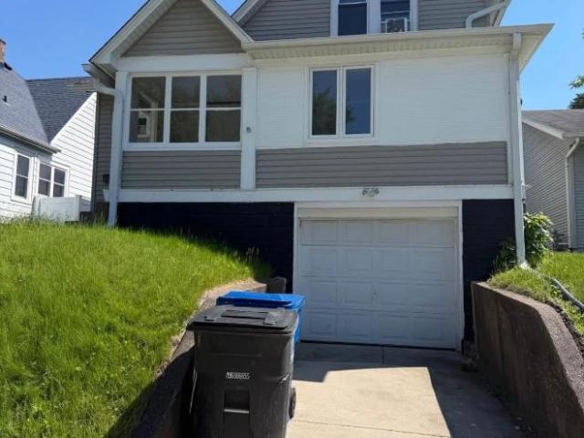 1 Br, 1 bath, Condo 2748 11th Ave C