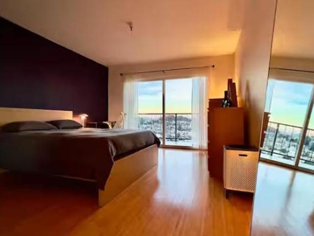1 Br, 1 bath, Condo 275 Burnett Ave