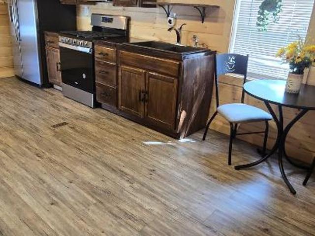 1 Br, 1 bath, Condo 279 Bangor Rd