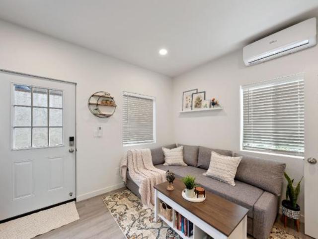 1 Br, 1 bath, Condo 28102 S Montereina Dr