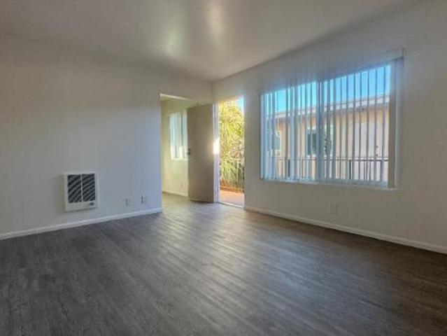 1 Br, 1 bath, Condo 283 Ellwood Beach Dr
