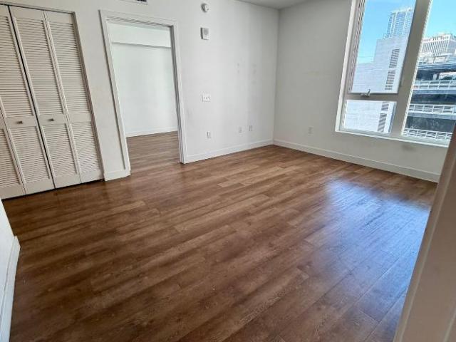 1 Br, 1 bath, Condo 2880 James M Wood Blvd