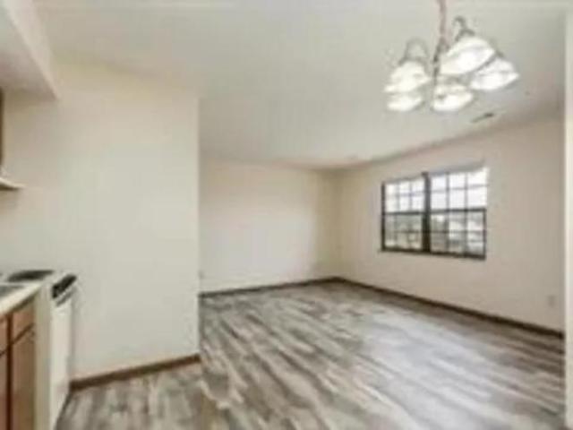 1 Br, 1 bath, Condo 28 Scioto Dr