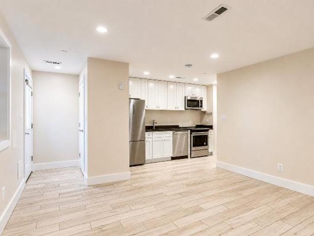 1 Br, 1 bath, Condo 2919 11th St