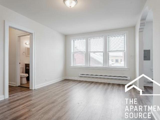 1 Br, 1 bath, Condo 2938 W Palmer