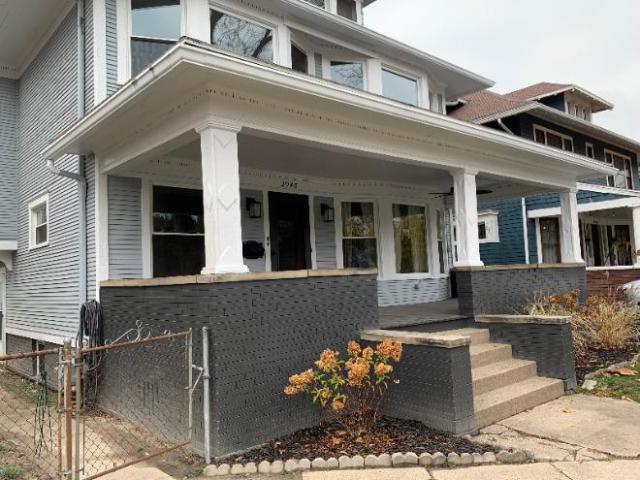 1 Br, 1 bath, Condo 2948 Broadway St