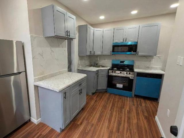 1 Br, 1 bath, Condo 295 Avenue B