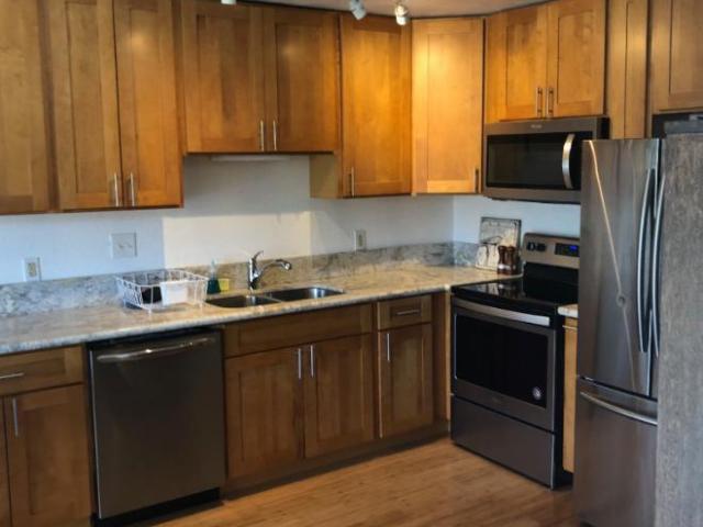 1 Br, 1 bath, Condo 296 Iliaina St