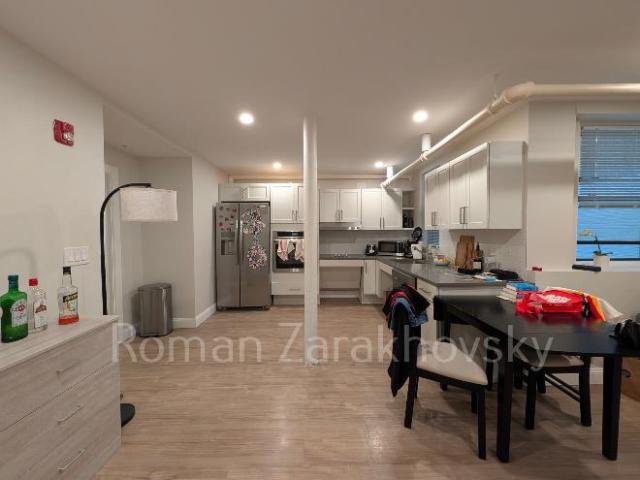 1 Br, 1 bath, Condo 2 Ayr Road