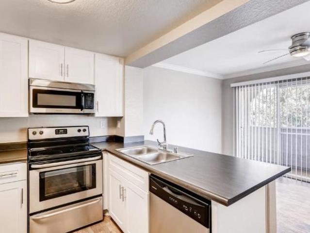 1 Br, 1 bath, Condo 30041 Tessier