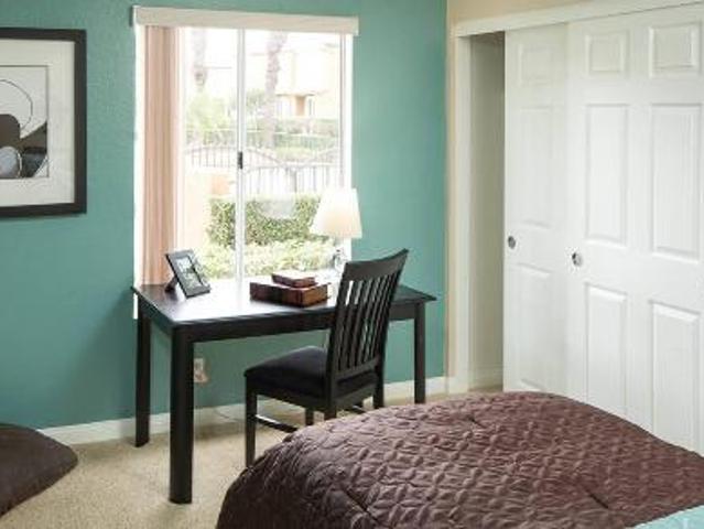 1 Br, 1 bath, Condo 30041 Tessier