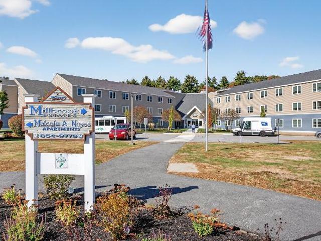 1 Br, 1 bath, Condo 300 East Bridge Street