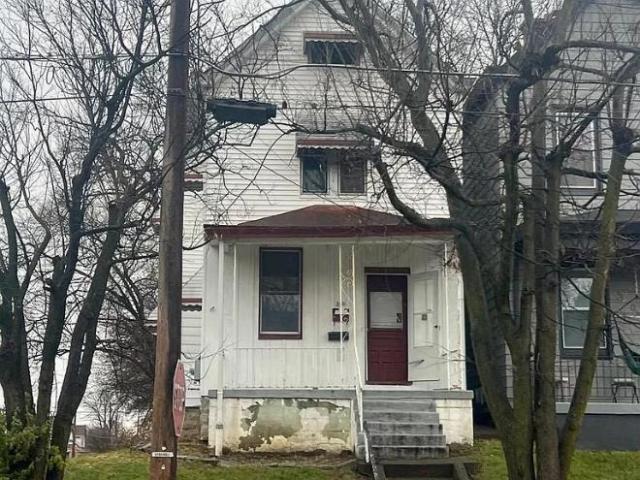 1 Br, 1 bath, Condo 300 Washington Ave