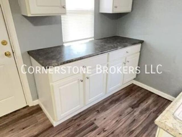 1 Br, 1 bath, Condo 305 Colorado