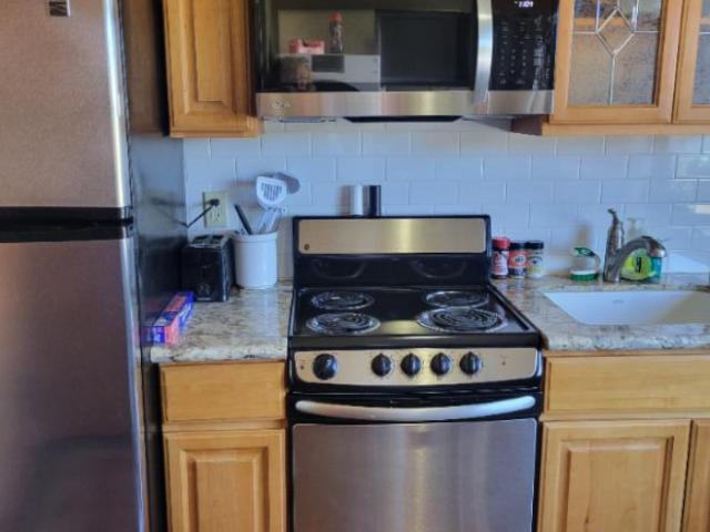 1 Br, 1 bath, Condo 306 Washington Street