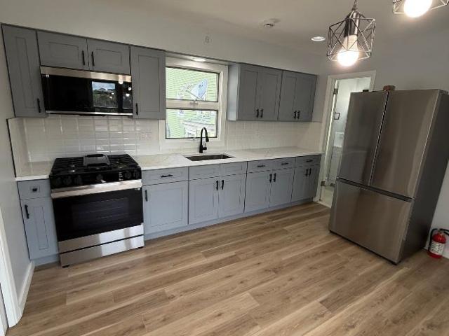 1 Br, 1 bath, Condo 30 Avenue A