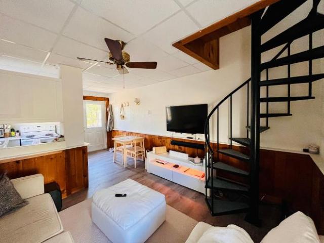 1 Br, 1 bath, Condo 30 Ham St