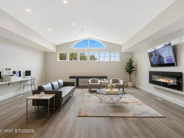 1 Br, 1 bath, Condo 30 Sterling Circle