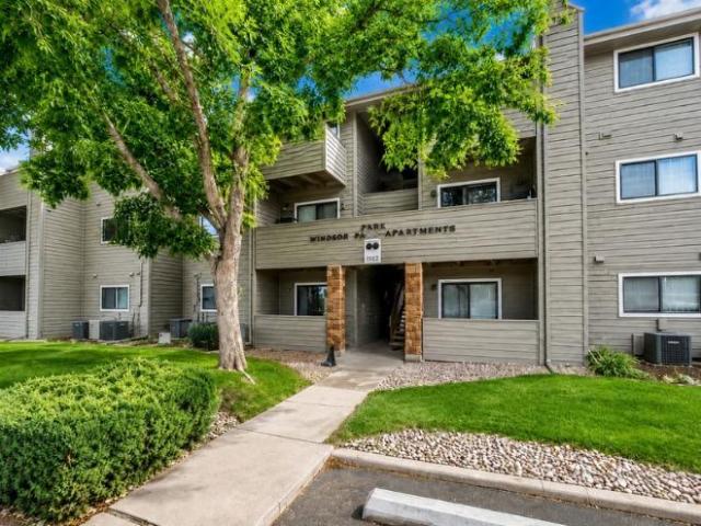 1 Br, 1 bath, Condo 3100 S Federal Blvd