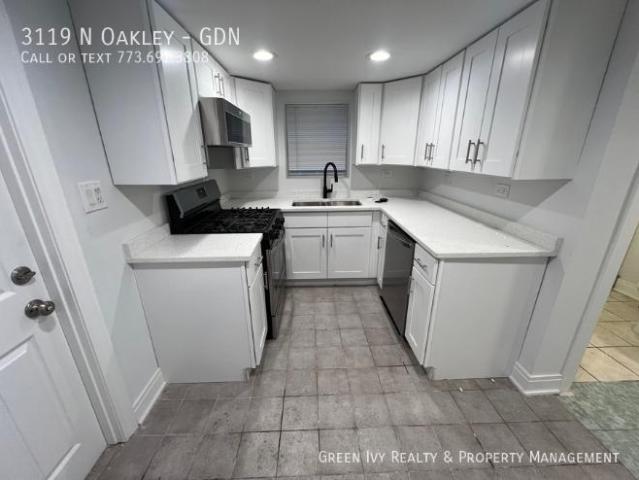 1 Br, 1 bath, Condo 3119 N Oakley