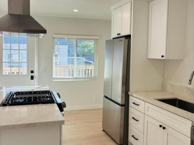 1 Br, 1 bath, Condo 311 S Clementine Street