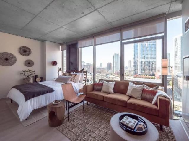 1 Br, 1 bath, Condo 311 West Illinois St